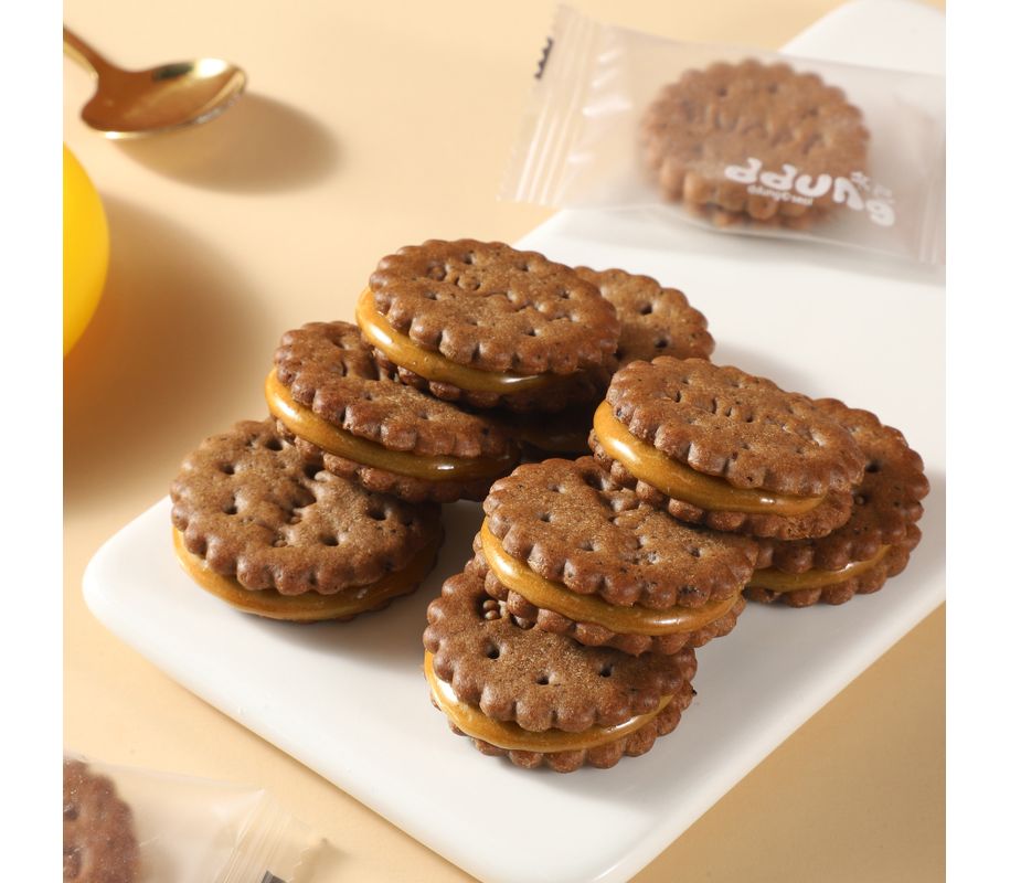 Grocery :: Snacks :: ddung Coconut Latte Malt Syrup Sandwich Cookies ...